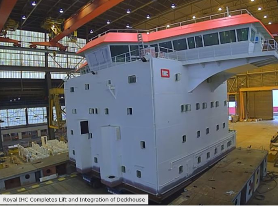 Royal IHC Completes Lift And Integration Of Deckhouse - globaldredge